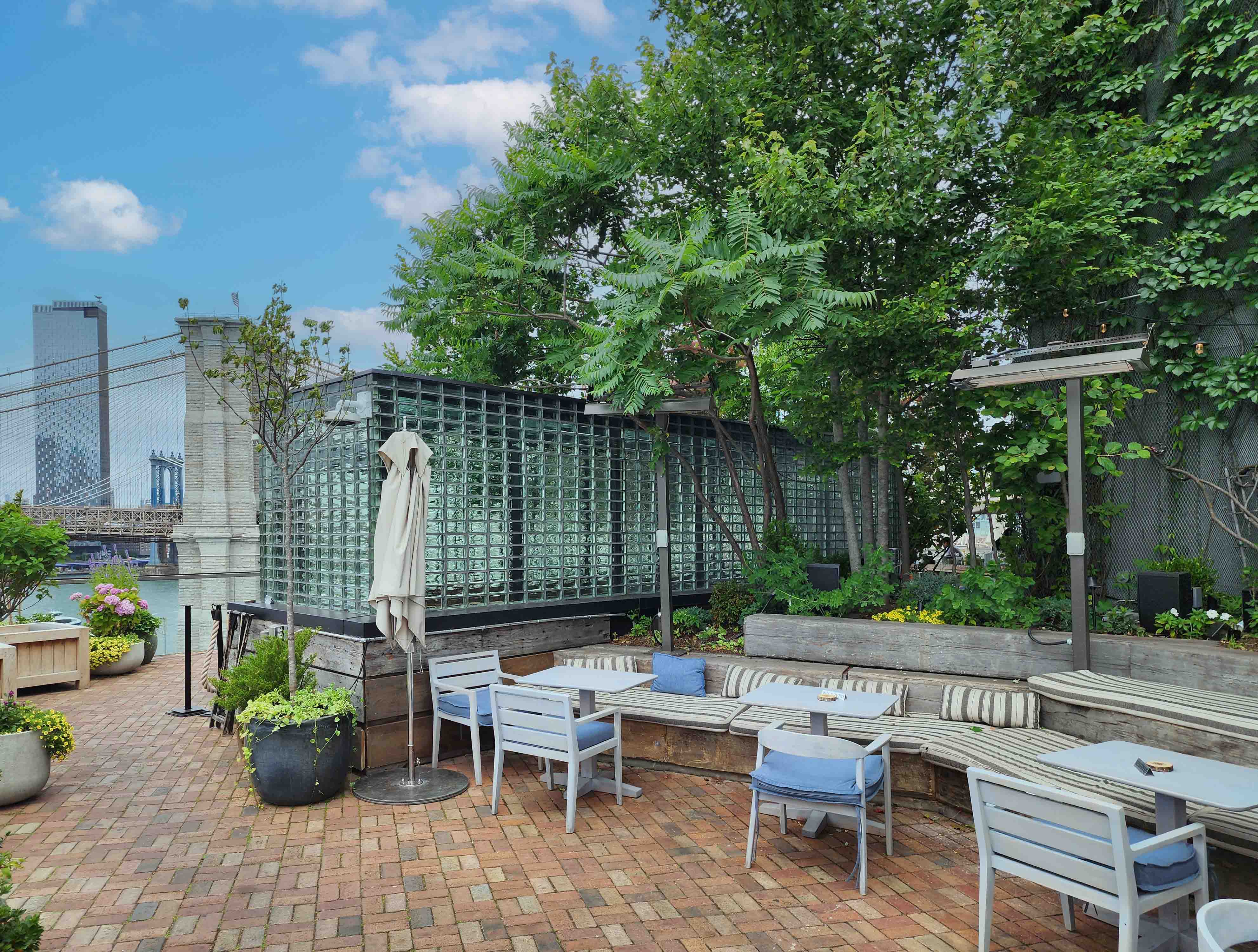 Glass Brick Architecture with Glass Brick Installations