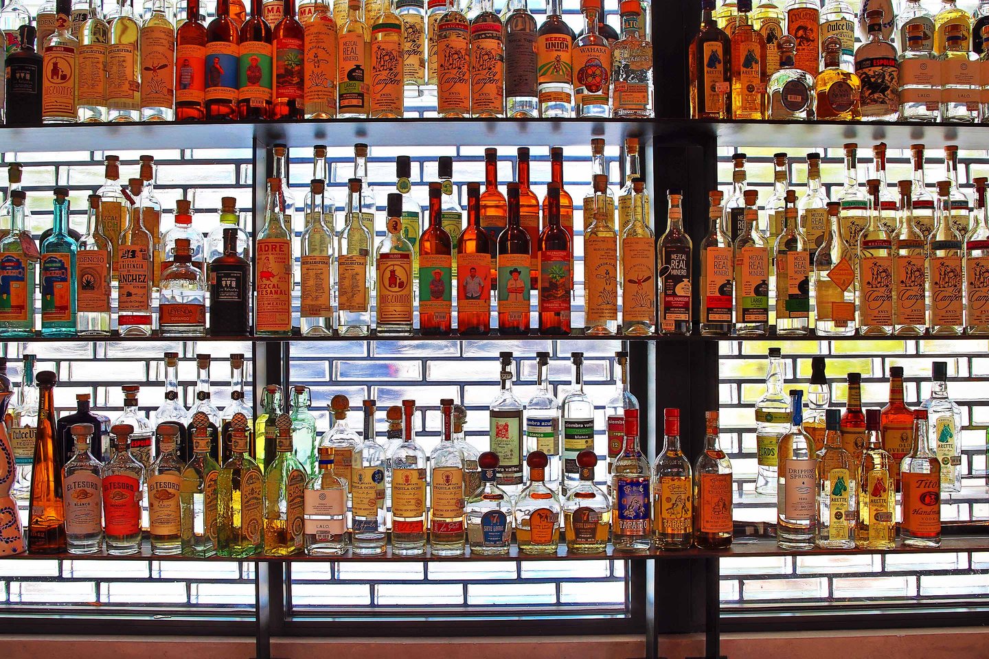 Glass Brick Architecture with Glass Brick Installations