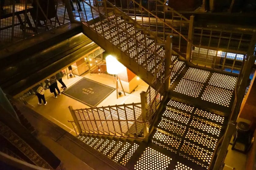 Cast Iron with Glass Prisms | Sidewalk Prisms