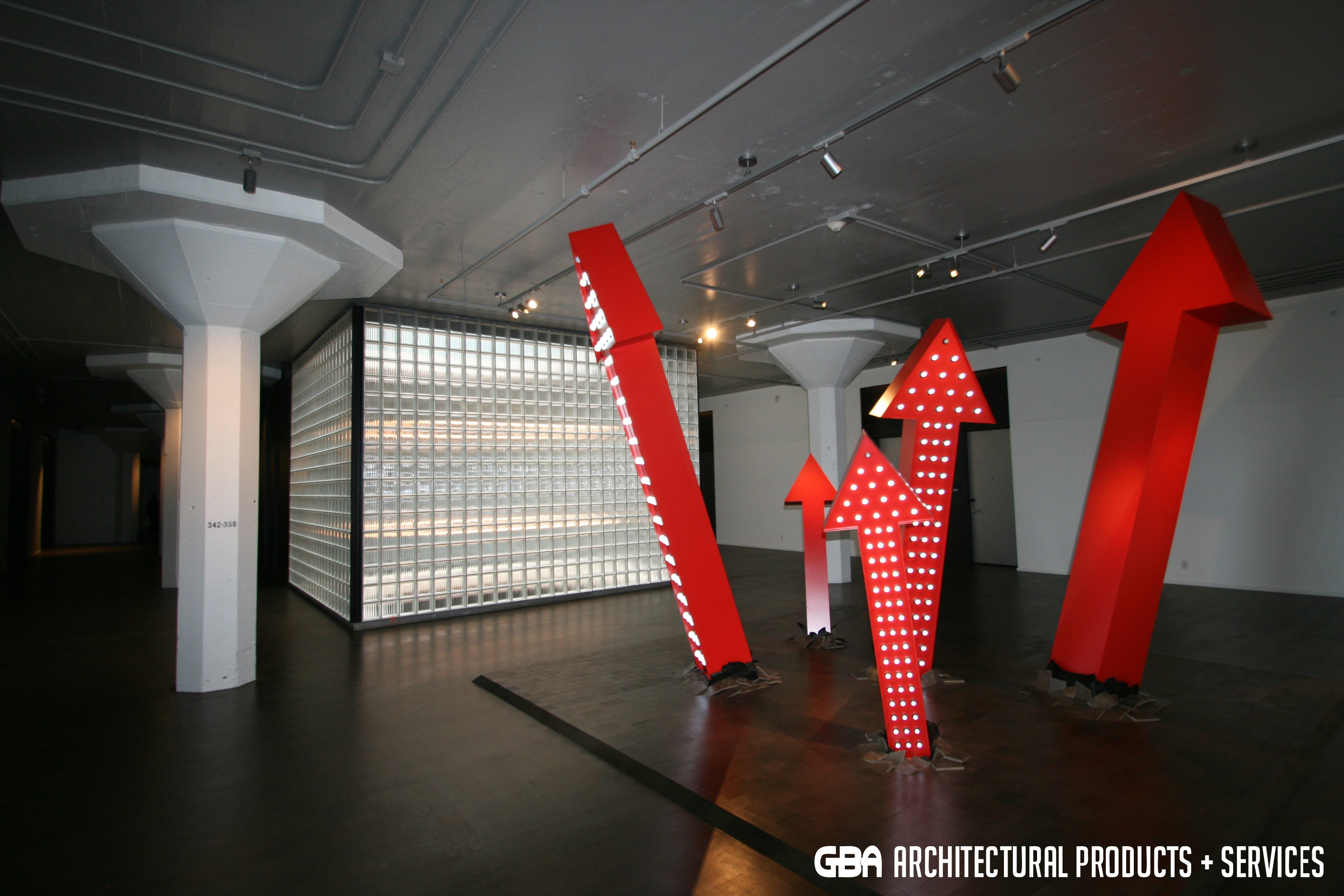 Glass Block Accent Walls | Features and Options