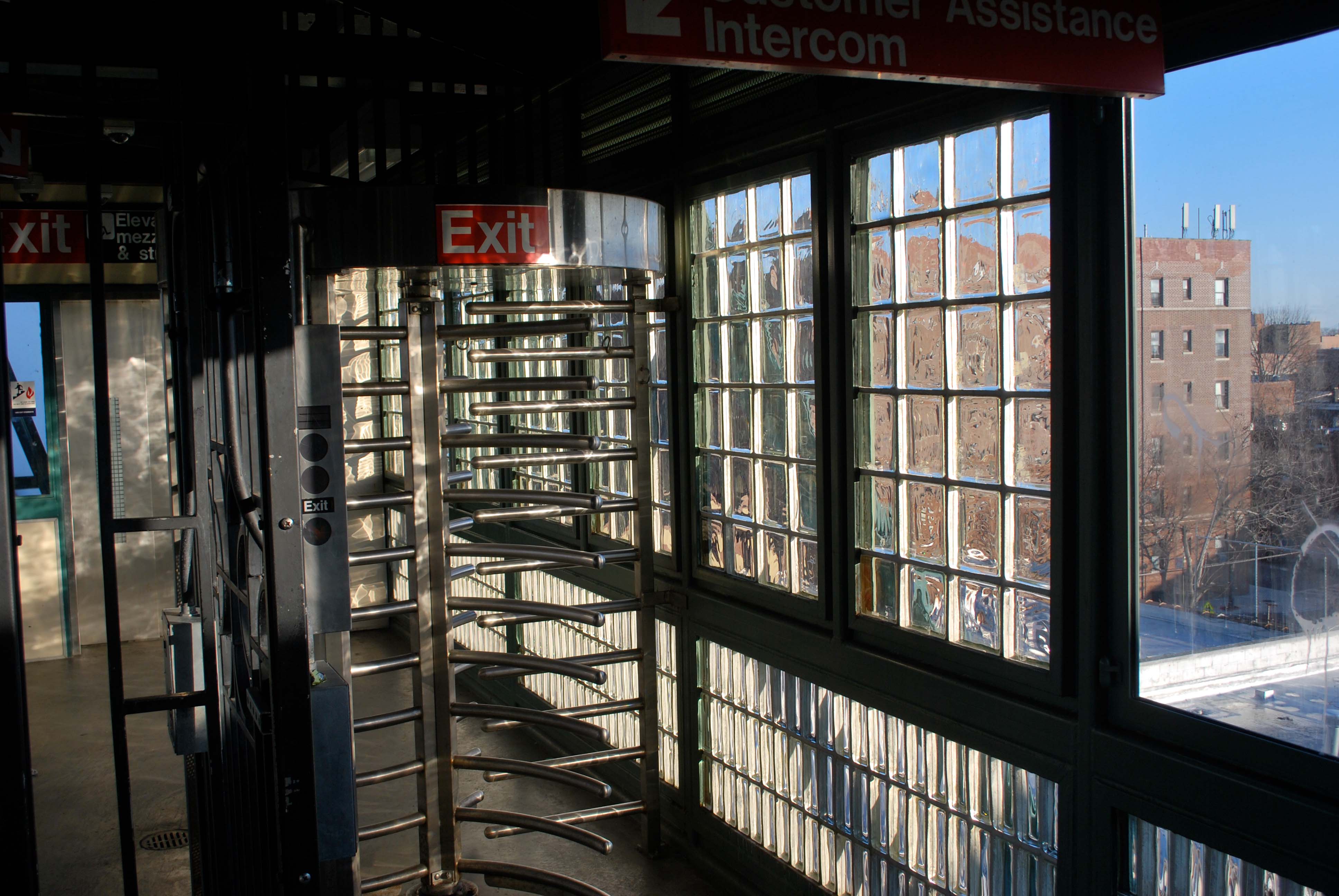 Glass Brick Architecture with Glass Brick Installations