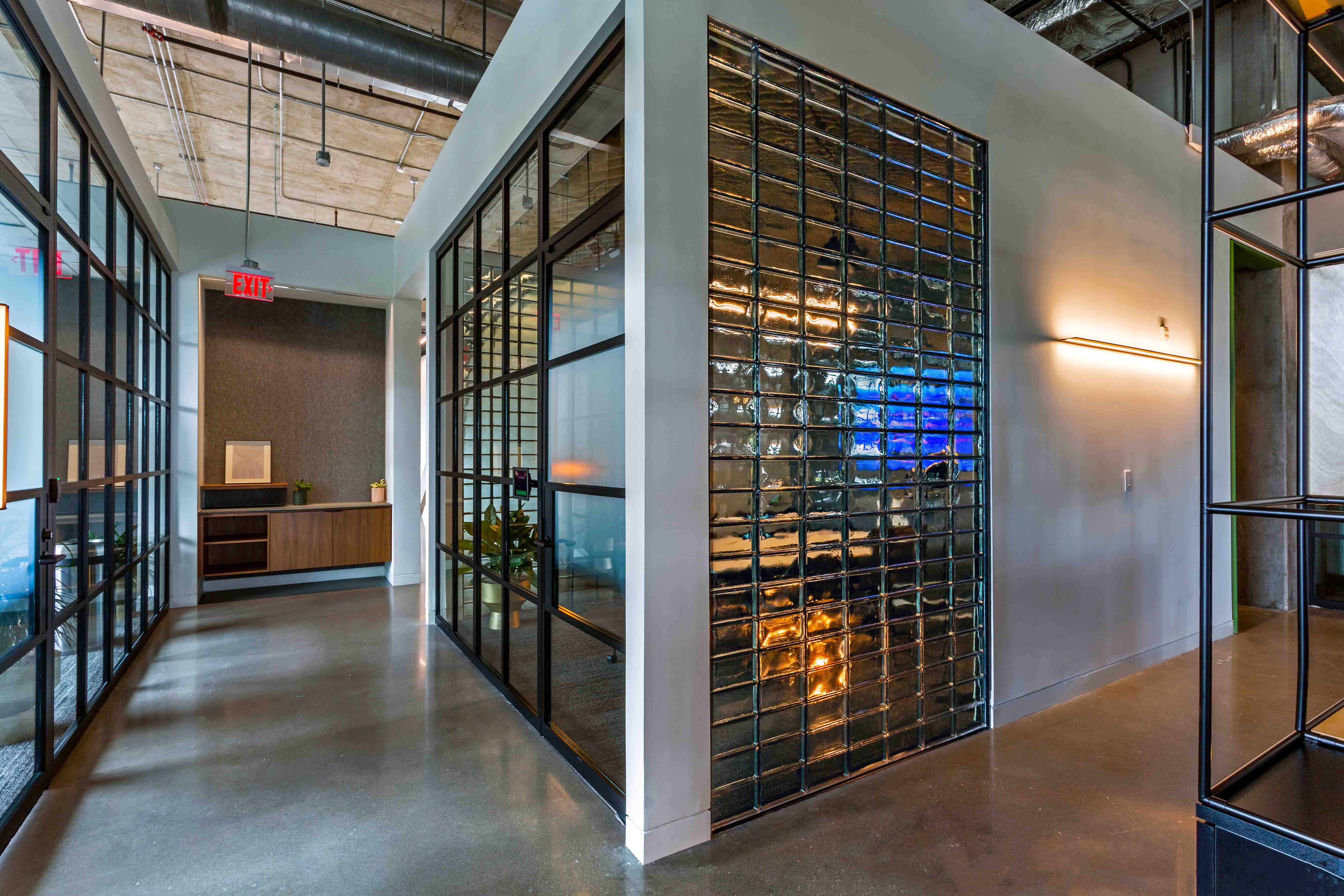 Glass Brick Accent Walls | Features and Options