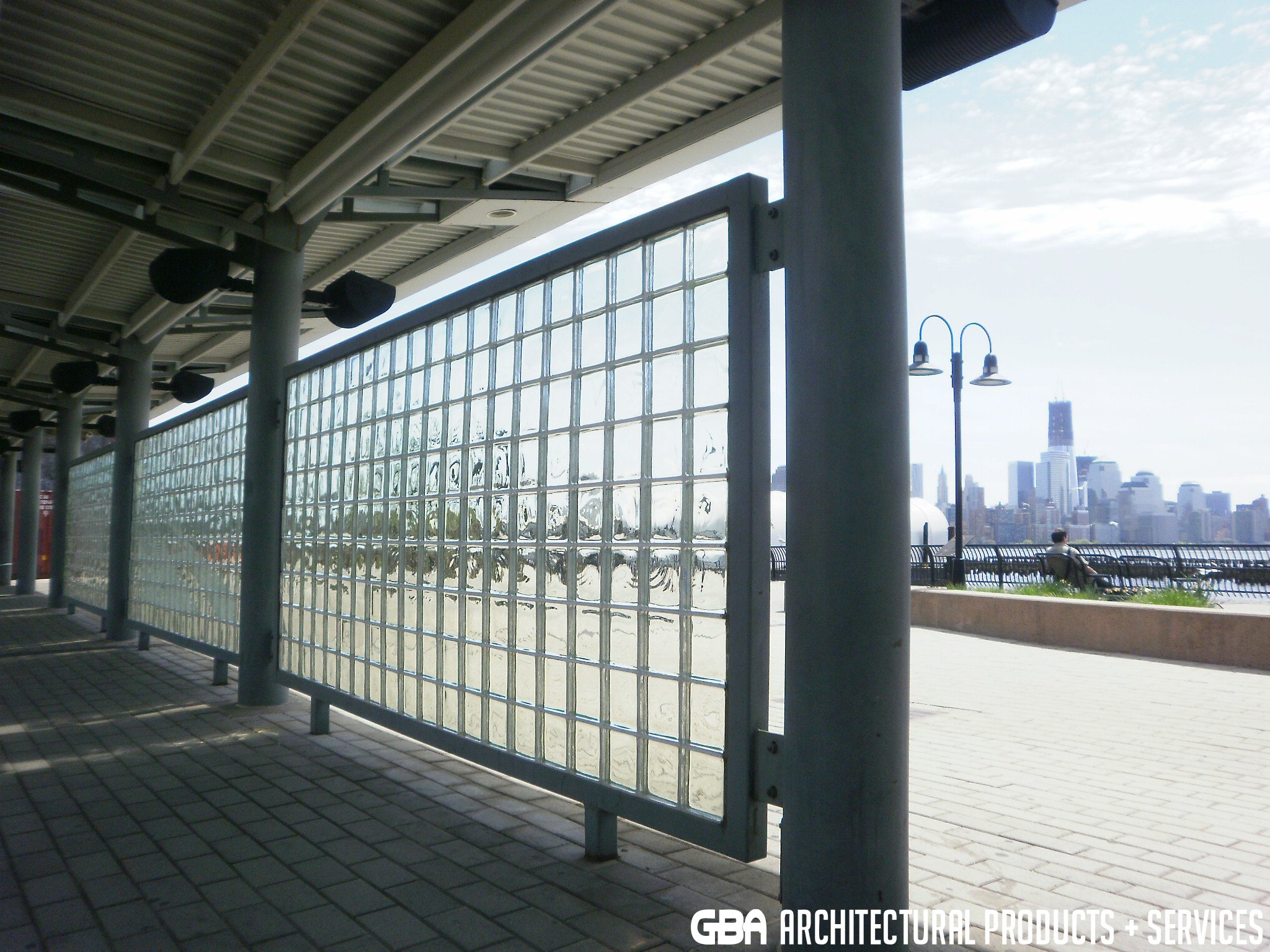 Glass Block Windscreens | Outdoor Glass Windscreens